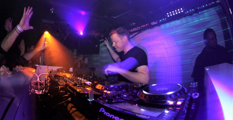 Ferry Corsten Celebrates 20 years Of Music at Rev Ultra Lounge
