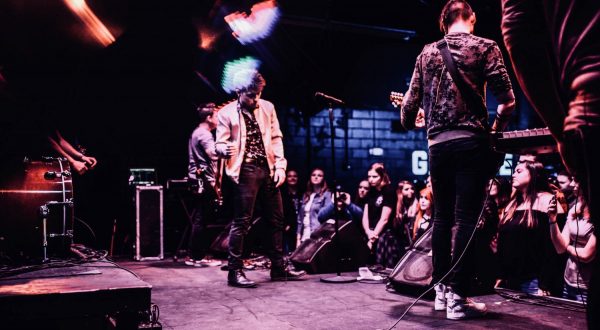 Grayson Dewolfe brings classic dad jokes to The Garage