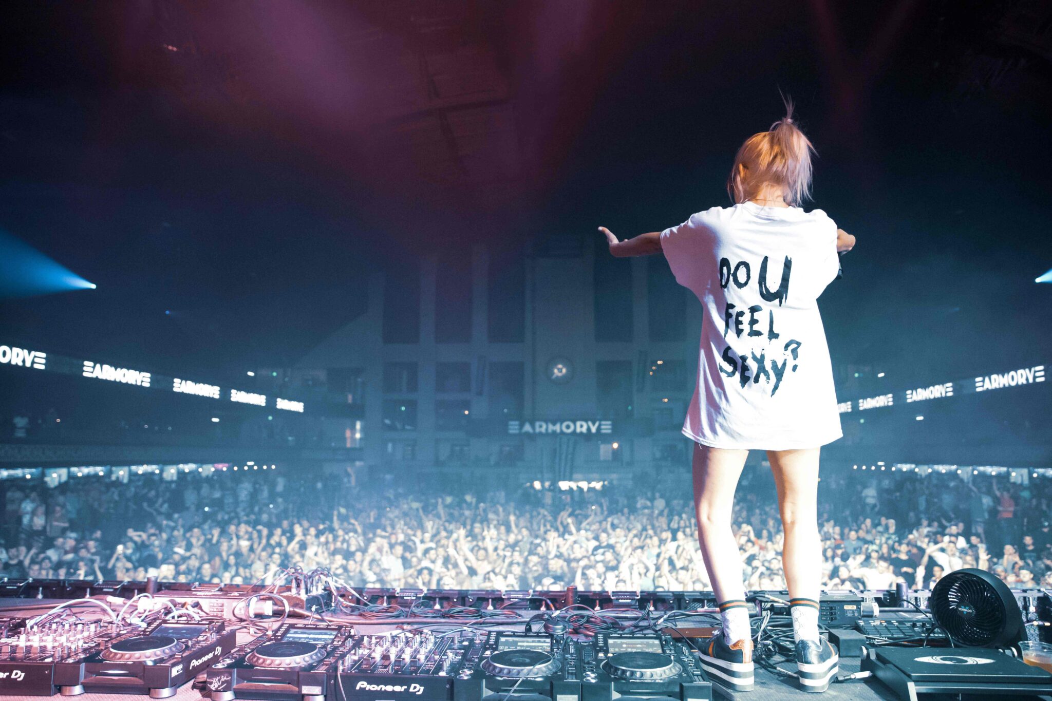 GG Magree and the “Deadbeats” arrive in Minneapolis