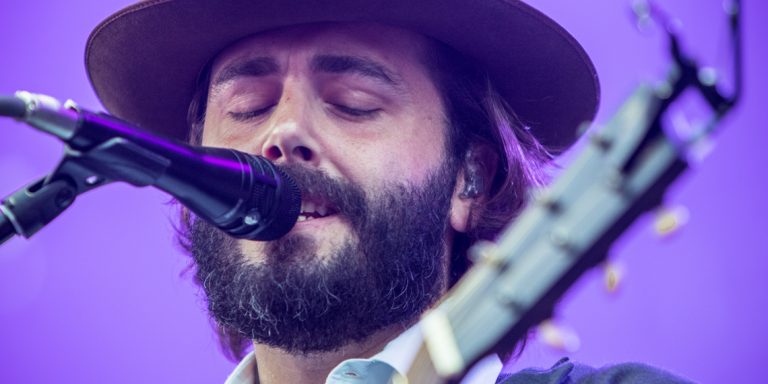 Lord Huron and Trampled by Turtles Fans Devour Grandstand