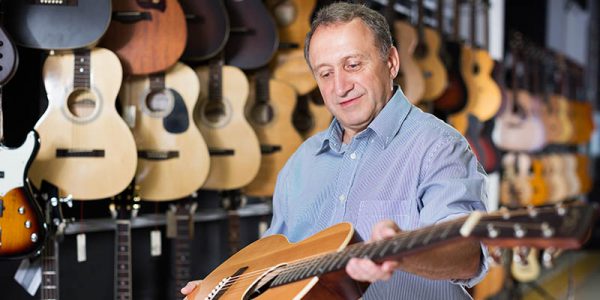 7 Types of People Seen at Guitar Center