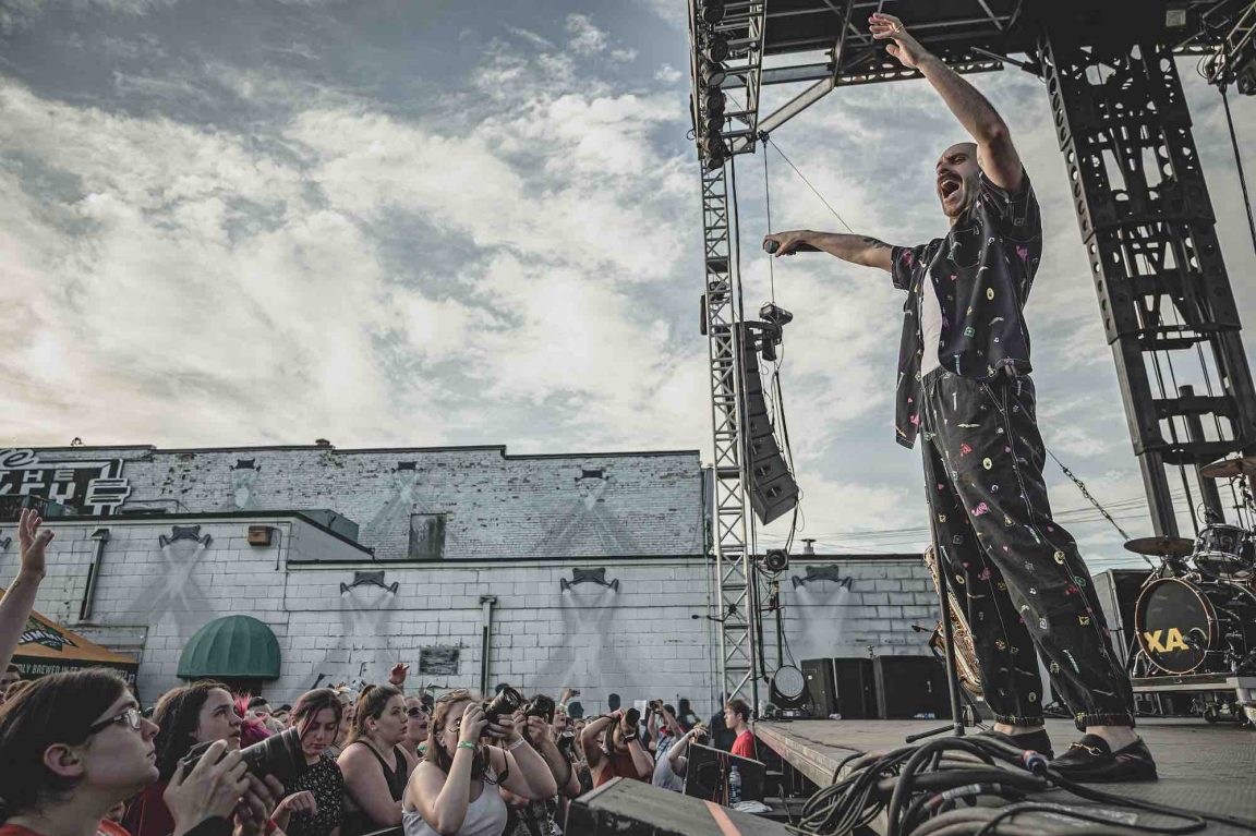 How Long Does A Concert Last? Plus, 17 Things You Should Know About ...