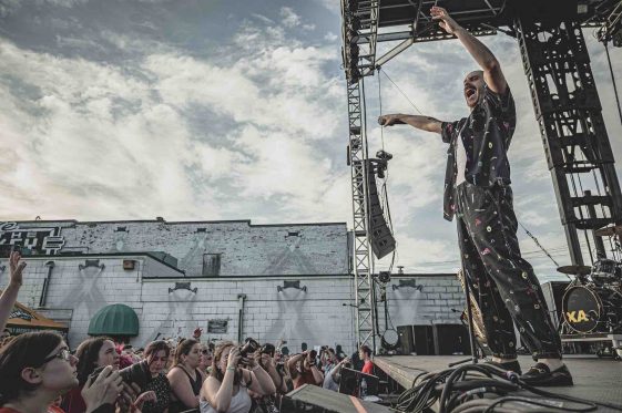 How Long Does A Concert Last? Plus, 17 Things You Should Know About ...