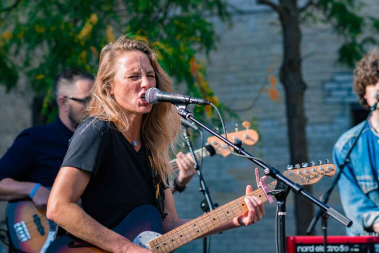 Five Trademarks of a Lissie Show