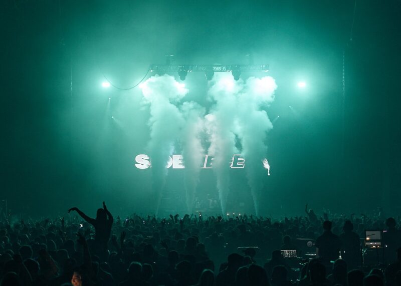 The Chainsmokers Concert Was Actually Good
