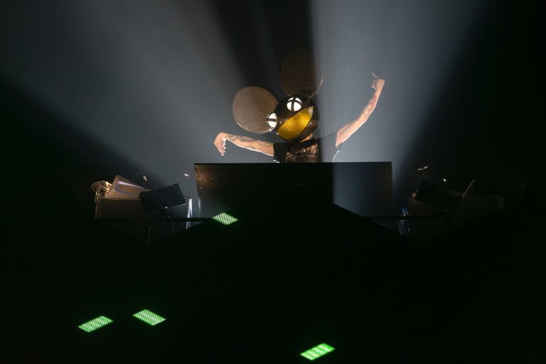 The 17 Greatest DJs of All Time (Updated 2023)