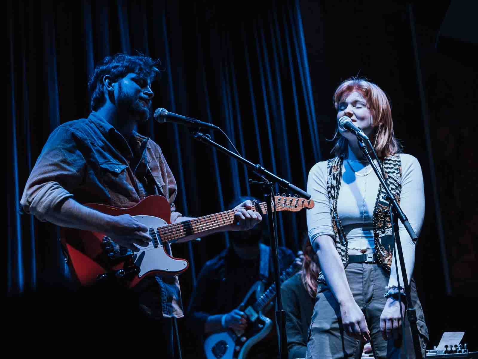 Buzz band Neopolitan celebrates their debut release a filled Icehouse
