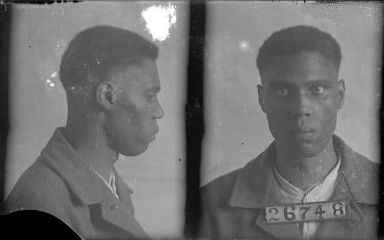 21 Famous Singers Who Served Jail Time