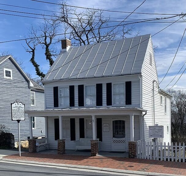 Patsy Cline's Net Worth: The Country Star's Vast Fortune