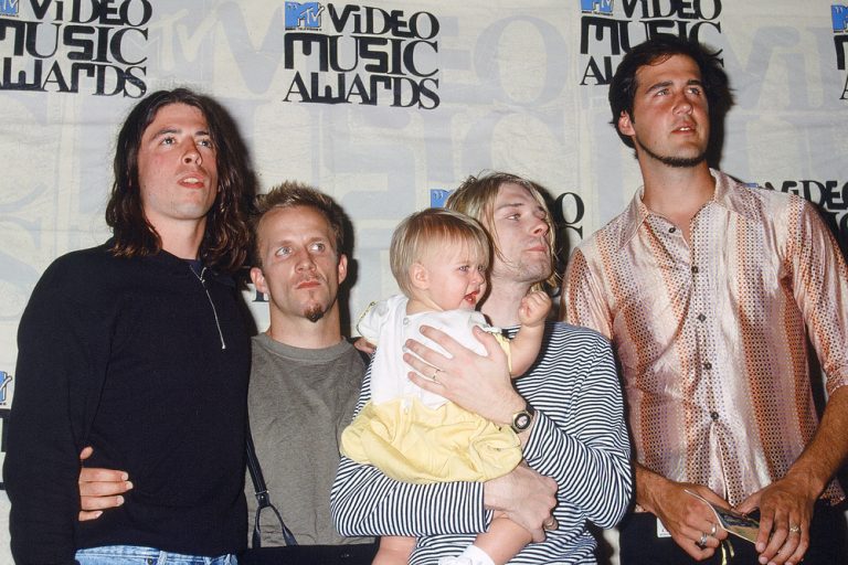 10 Intriguing Nirvana Facts: What You Might Not Know About the Grunge ...