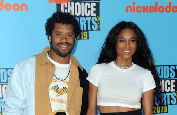 28 Tallest Singers: Singers Who Are Taller Than You Expected