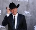 The 22 Best Clay Walker Songs: A Classic Country Playlist