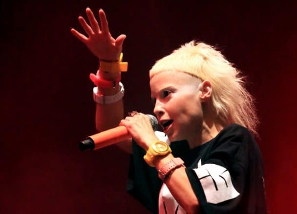 17 Worst Singers of All Time