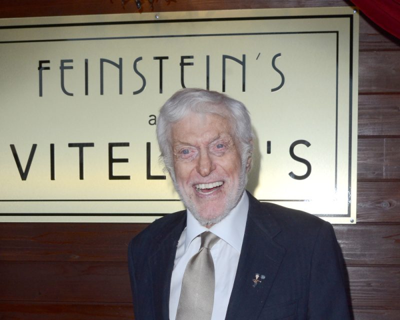 25 Oldest Singers (Still Alive in 2023)