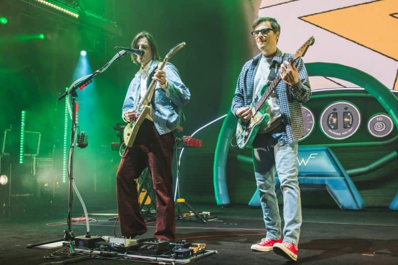 32 Interesting Weezer Facts