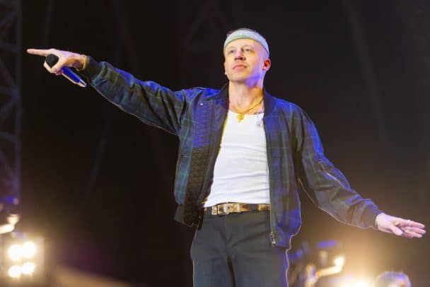 25 Singers Who Were Drug Addicts