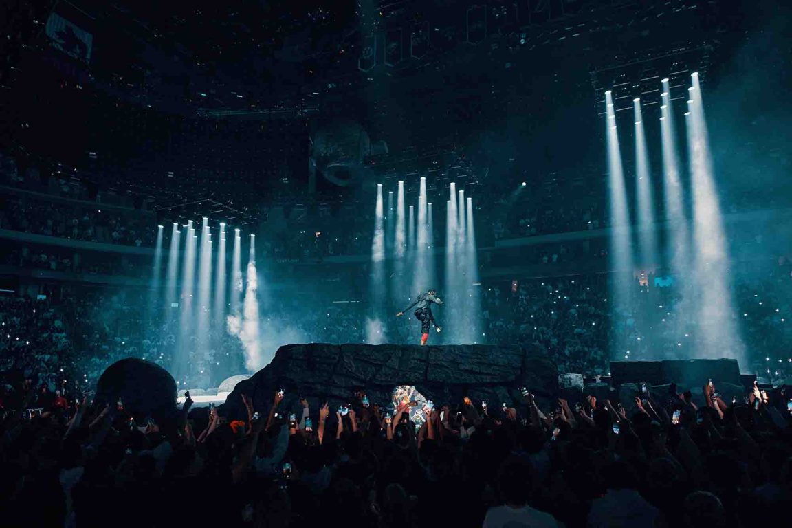 Travis Scott's Thrilling Performance Leaves Minnesota "Feining" for More