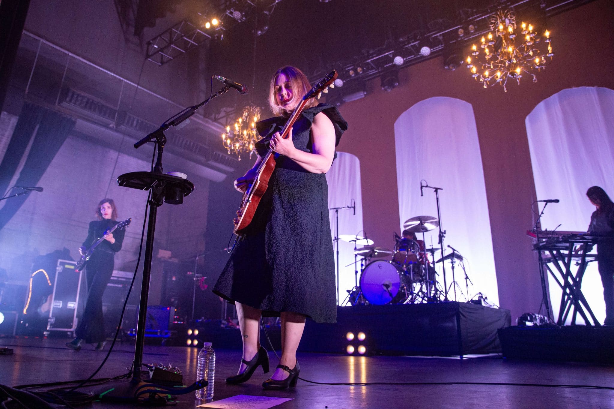 Sleater-Kinney Eventually Warms up the Palace Theatre